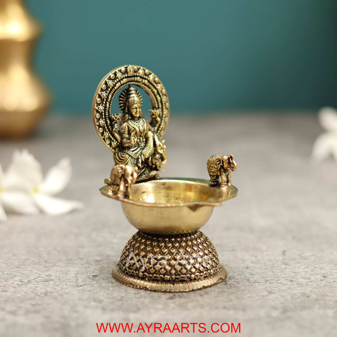 Premium Brass Goddess Lakshmi Deepak Oil Wick Diya for Diwali Pooja ...